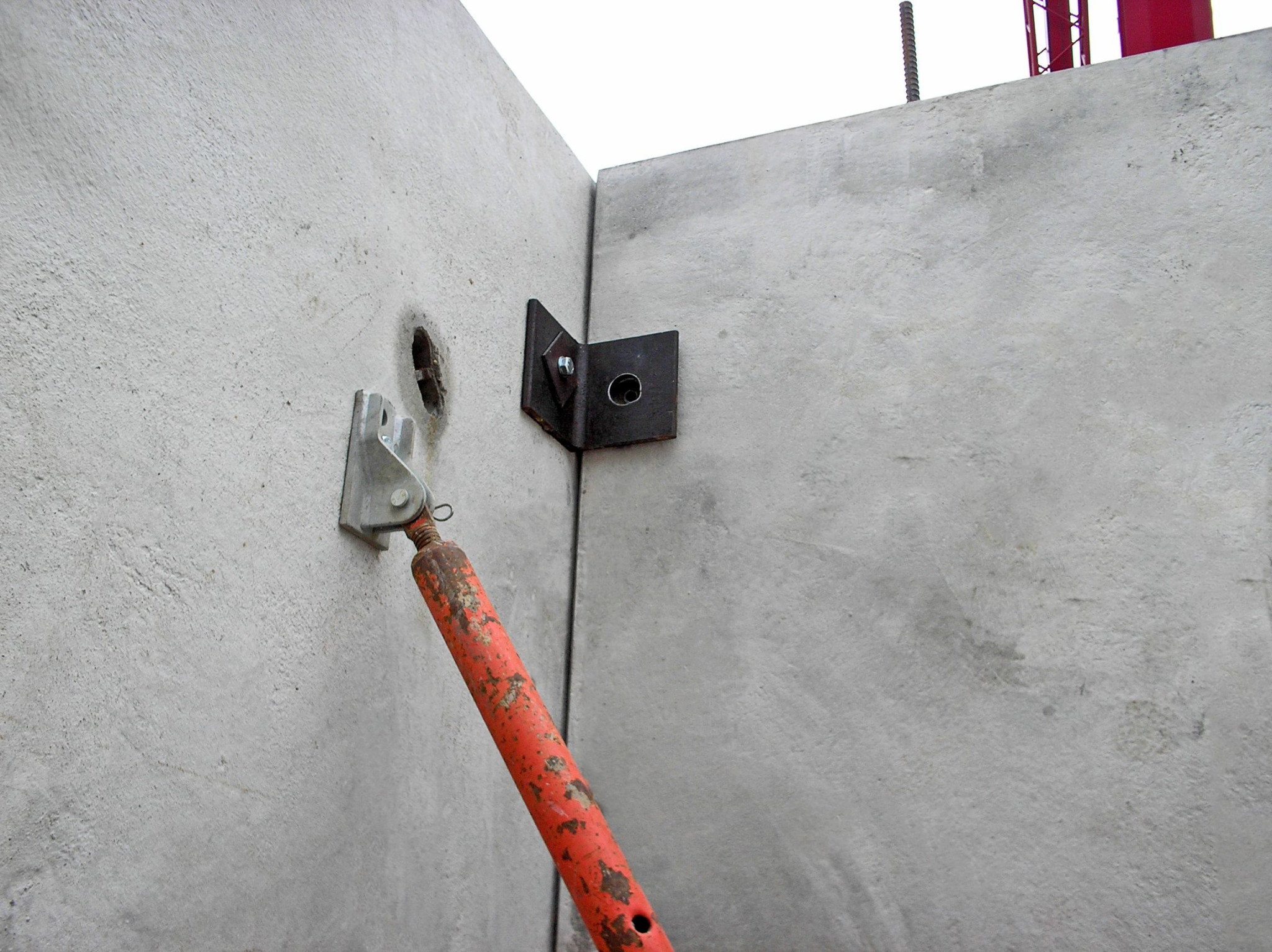 Precast Concrete Drill Towers | Case Study
