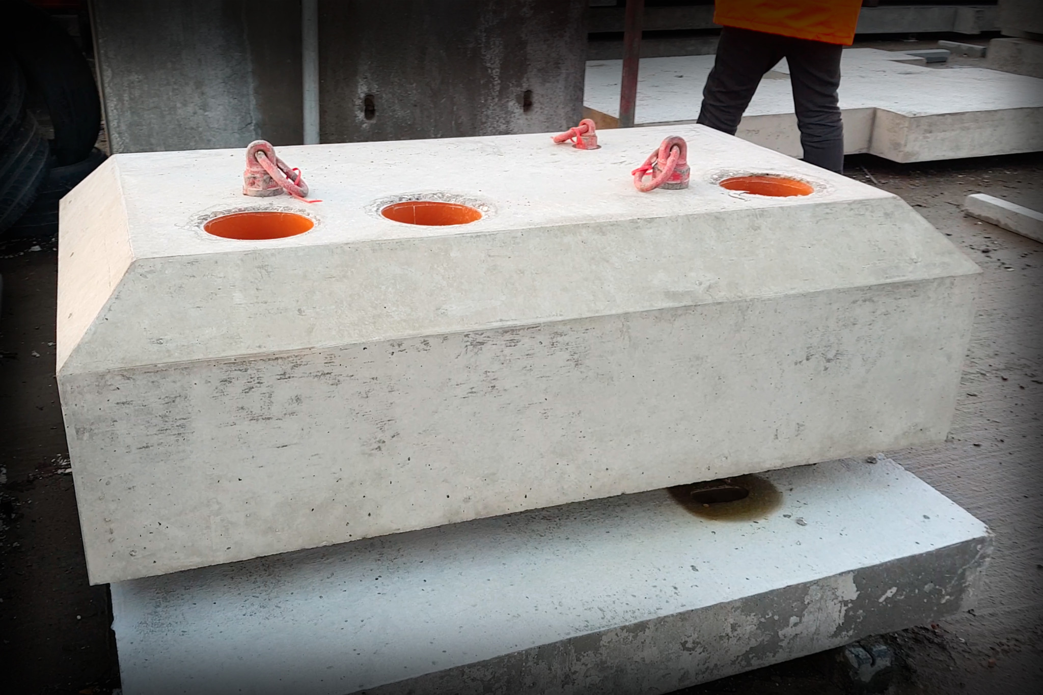 Precast Concrete Railway Platforms | Railway Solutions | Milbank