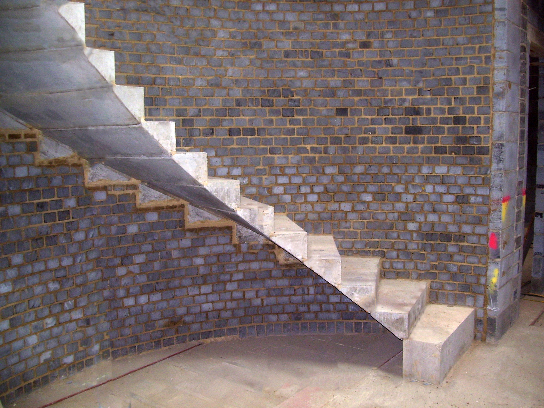 Custom Curved Concrete Staircases | Kallisto | Milbank Concrete